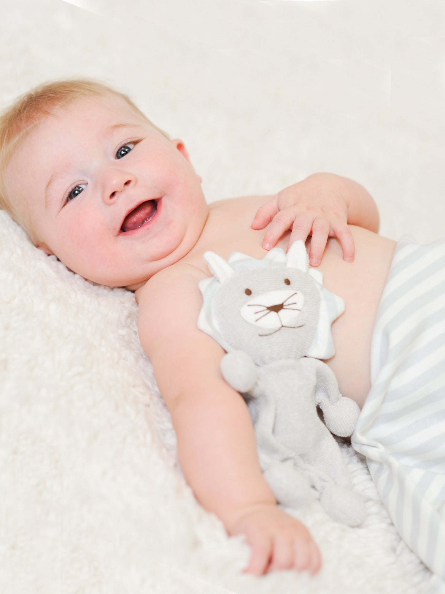 Organic Baby Lovey Lion Toy | Under the Nile